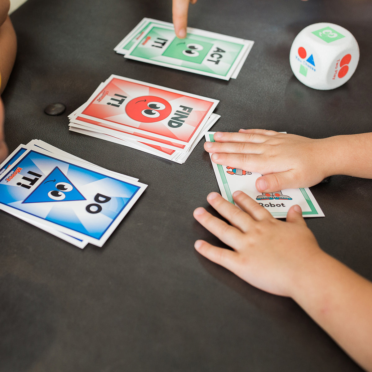Grab N Go Movez | Award-Winning Active Family Game for Kids Ages 3 ...